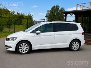 Balts Volkswagen Touran 2017 Rīga, ar dzinēja tilpumu 1.60 L un nobraukumu 286 tūkst. km par 9490 €, foto 4 vietnē AUTOMOTO.COM.LV