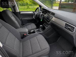 Balts Volkswagen Touran 2017 Rīga, ar dzinēja tilpumu 1.60 L un nobraukumu 286 tūkst. km par 9490 €, foto 13 vietnē AUTOMOTO.COM.LV