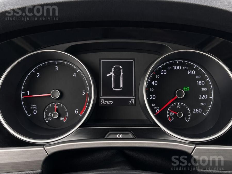 Balts Volkswagen Touran 2017 Rīga, ar dzinēja tilpumu 1.60 L un nobraukumu 286 tūkst. km par 9490 €, foto 18 vietnē AUTOMOTO.COM.LV