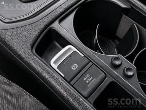 Balts Volkswagen Touran 2017 Rīga, ar dzinēja tilpumu 1.60 L un nobraukumu 286 tūkst. km par 9490 €, foto 21 vietnē AUTOMOTO.COM.LV
