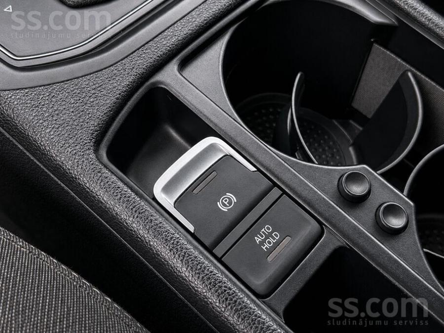 Balts Volkswagen Touran 2017 Rīga, ar dzinēja tilpumu 1.60 L un nobraukumu 286 tūkst. km par 9490 €, foto 21 vietnē AUTOMOTO.COM.LV