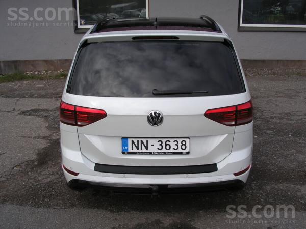 Balts Volkswagen Touran 2017 Rīga, ar dzinēja tilpumu 2.00 L un nobraukumu 166 tūkst. km par 16350 €, foto 6 vietnē AUTOMOTO.COM.LV