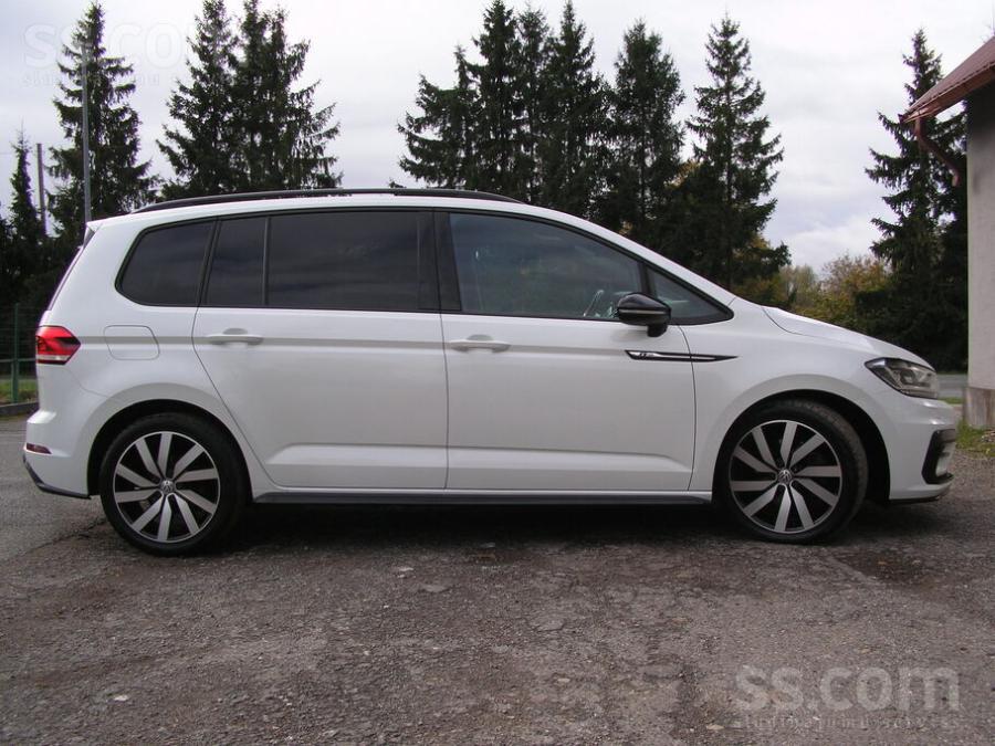 Balts Volkswagen Touran 2017 Rīga, ar dzinēja tilpumu 2.00 L un nobraukumu 166 tūkst. km par 16350 €, foto 8 vietnē AUTOMOTO.COM.LV
