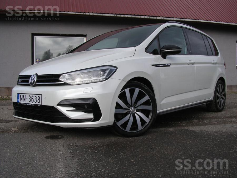 Balts Volkswagen Touran 2017 Rīga, ar dzinēja tilpumu 2.00 L un nobraukumu 166 tūkst. km par 16350 €, foto 10 vietnē AUTOMOTO.COM.LV