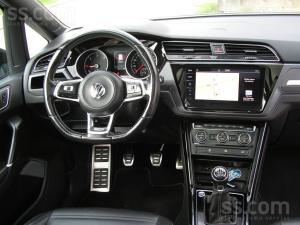 Balts Volkswagen Touran 2017 Rīga, ar dzinēja tilpumu 2.00 L un nobraukumu 166 tūkst. km par 16350 €, foto 16 vietnē AUTOMOTO.COM.LV