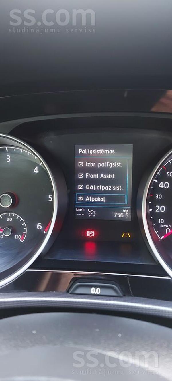 Balts Volkswagen Touran 2017 Cēsis, ar dzinēja tilpumu 2.00 L un nobraukumu 168 tūkst. km par 15350 €, foto 4 vietnē AUTOMOTO.COM.LV