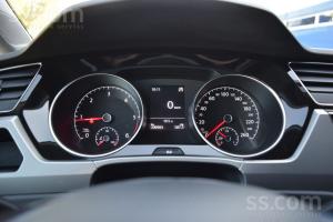 Белый Фольксваген Туран 2017 в Рига, объемом двигателя 1.60 л и пробегом 207 тыс. км за 7900 €, фото 9 на AUTOMOTO.COM.LV