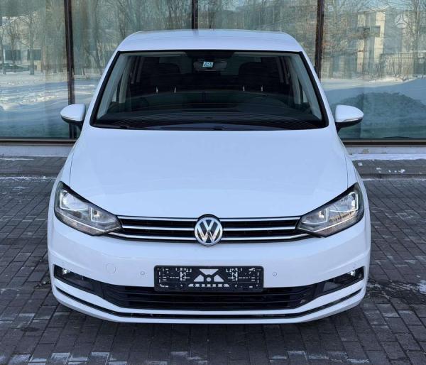 Balts Volkswagen Touran 2018 Kauņa, ar dzinēja tilpumu 1.97 L un nobraukumu 172 tūkst. km par 9400 €, foto 2 vietnē AUTOMOTO.COM.LV