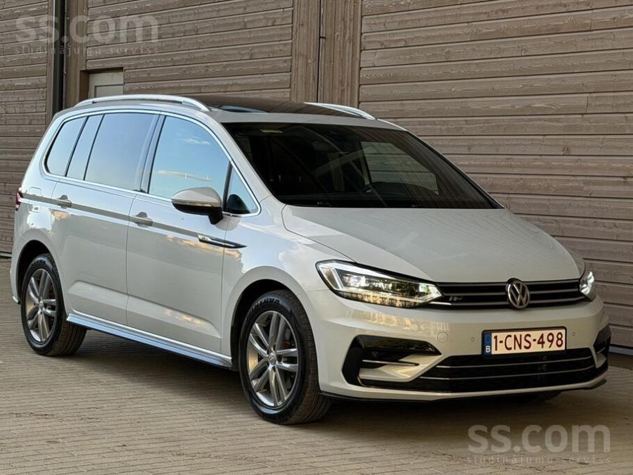 Balts Volkswagen Touran 2018 Jelgava, ar dzinēja tilpumu 1.60 L un nobraukumu 251 tūkst. km par 14990 €, foto 1 vietnē AUTOMOTO.COM.LV