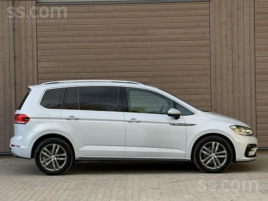 Balts Volkswagen Touran 2018 Jelgava, ar dzinēja tilpumu 1.60 L un nobraukumu 251 tūkst. km par 14990 €, foto 3 vietnē AUTOMOTO.COM.LV