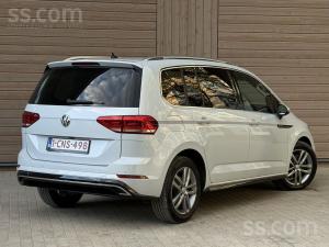 Balts Volkswagen Touran 2018 Jelgava, ar dzinēja tilpumu 1.60 L un nobraukumu 251 tūkst. km par 14990 €, foto 8 vietnē AUTOMOTO.COM.LV