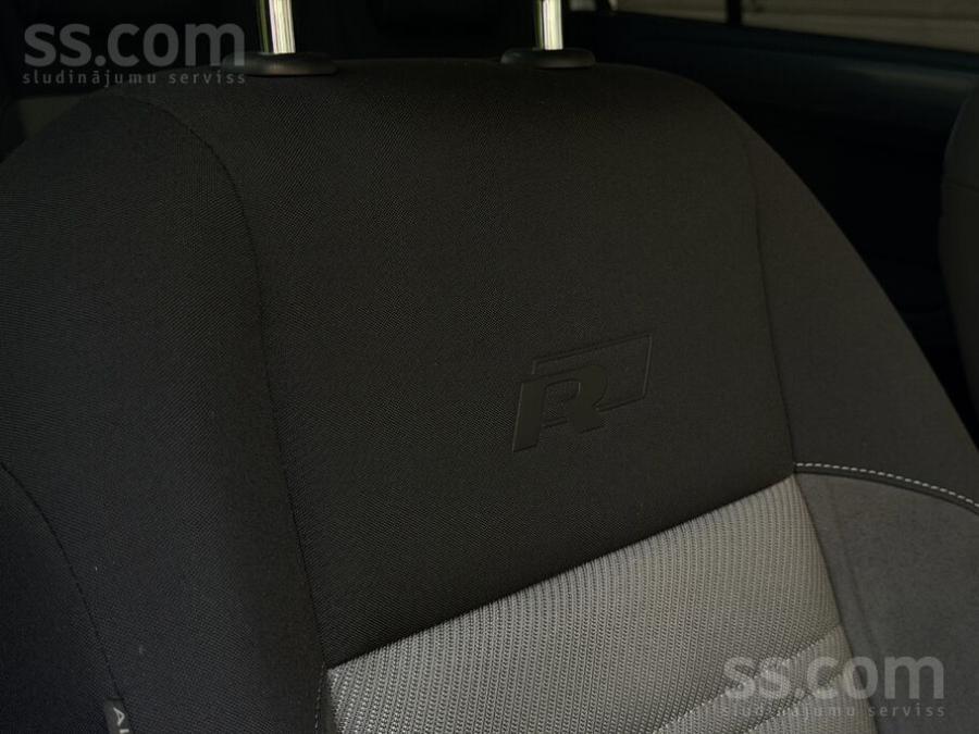 Balts Volkswagen Touran 2018 Jelgava, ar dzinēja tilpumu 1.60 L un nobraukumu 251 tūkst. km par 14990 €, foto 23 vietnē AUTOMOTO.COM.LV