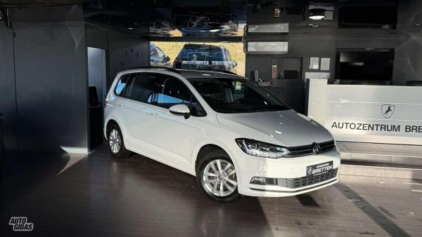 Balts Volkswagen Touran 2019 Kauņa, ar dzinēja tilpumu 2.00 L un nobraukumu 65 tūkst. km par 26830 €, foto 1 vietnē AUTOMOTO.COM.LV