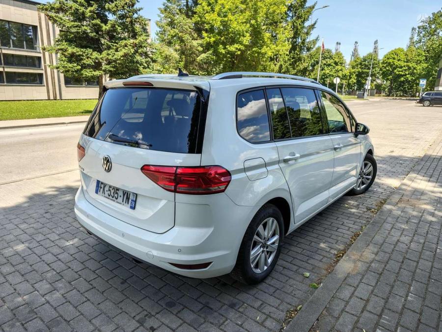 Balts Volkswagen Touran 2019 Tauragė, ar dzinēja tilpumu 1.97 L un nobraukumu 177 tūkst. km par 8400 €, foto 6 vietnē AUTOMOTO.COM.LV