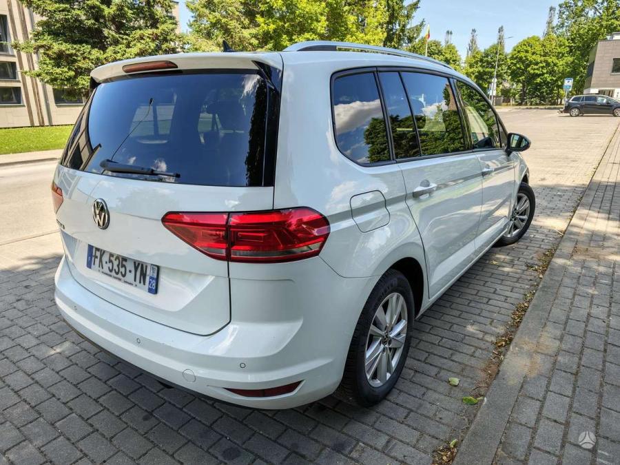 Balts Volkswagen Touran 2019 Tauragė, ar dzinēja tilpumu 1.97 L un nobraukumu 177 tūkst. km par 8400 €, foto 7 vietnē AUTOMOTO.COM.LV