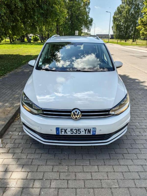 Balts Volkswagen Touran 2019 Tauragė, ar dzinēja tilpumu 1.97 L un nobraukumu 177 tūkst. km par 8400 €, foto 8 vietnē AUTOMOTO.COM.LV