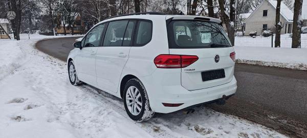 Balts Volkswagen Touran 2020 Utena, ar dzinēja tilpumu 1.97 L un nobraukumu 367 tūkst. km par 9950 €, foto 3 vietnē AUTOMOTO.COM.LV