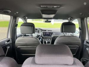 White Volkswagen Touran 2020 in Raseiniai, with an engine capacity of 1.50 L and mileage of 63 thousand km for 16400 €, photo 12 on AUTOMOTO.COM.LV