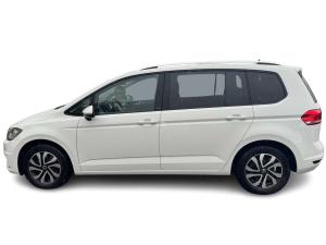 Balts Volkswagen Touran 2021 Kauņa, ar dzinēja tilpumu 1.50 L un nobraukumu 75 tūkst. km par 26499 €, foto 10 vietnē AUTOMOTO.COM.LV
