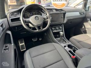 Balts Volkswagen Touran 2021 Kauņa, ar dzinēja tilpumu 1.50 L un nobraukumu 75 tūkst. km par 26499 €, foto 12 vietnē AUTOMOTO.COM.LV