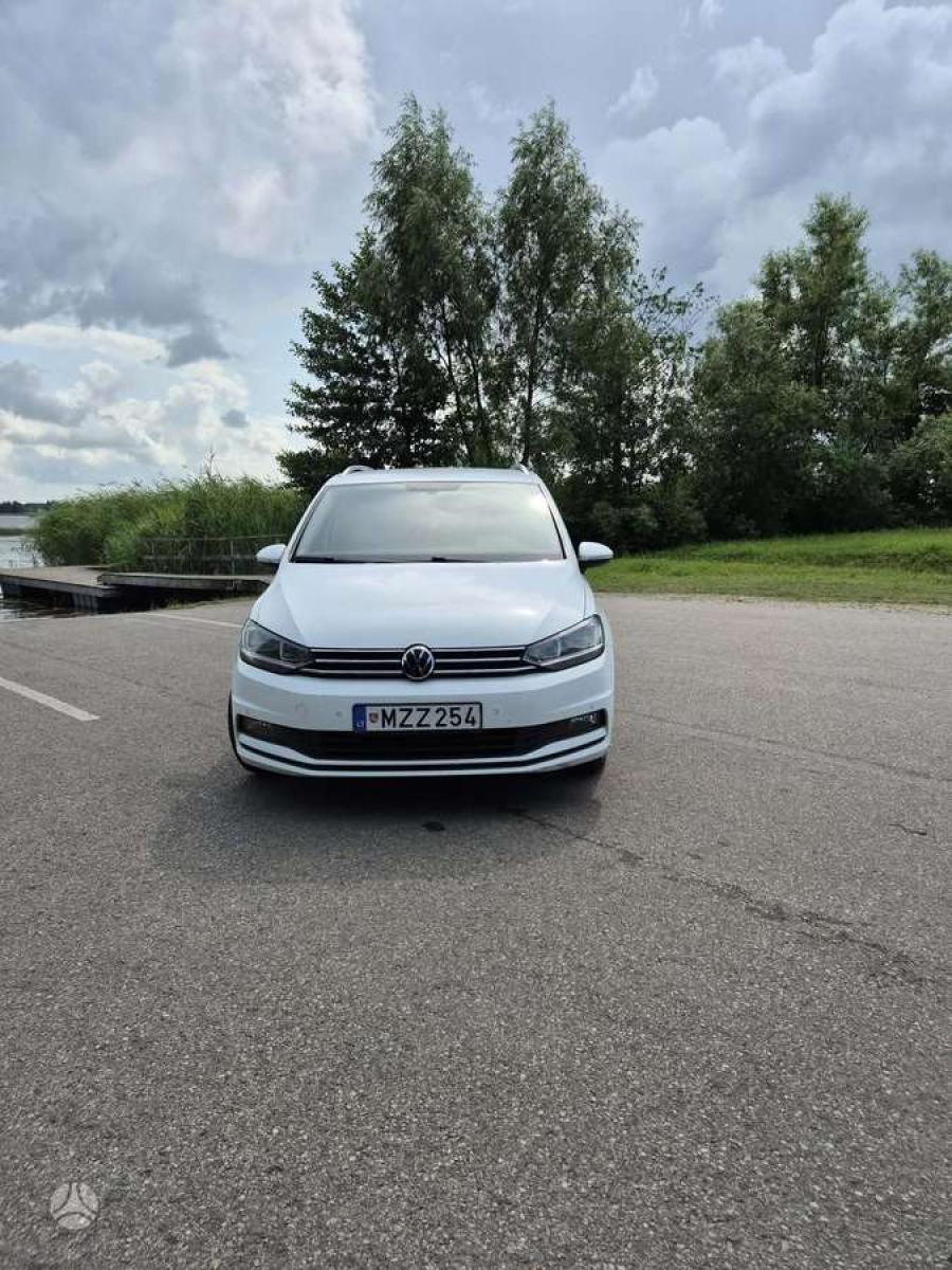 Balts Volkswagen Touran 2021 Vilkaviškis, ar dzinēja tilpumu 1.97 L un nobraukumu 304 tūkst. km par 13200 €, foto 3 vietnē AUTOMOTO.COM.LV