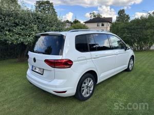 Balts Volkswagen Touran 2021 Rīga, ar dzinēja tilpumu 2.00 L un nobraukumu 197 tūkst. km par 10200 €, foto 5 vietnē AUTOMOTO.COM.LV