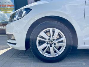 Balts Volkswagen Touran 2023 Tauragė, ar dzinēja tilpumu 1.50 L un nobraukumu 250 tūkst. km par 10900 €, foto 8 vietnē AUTOMOTO.COM.LV