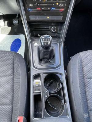 Balts Volkswagen Touran 2023 Tauragė, ar dzinēja tilpumu 1.50 L un nobraukumu 250 tūkst. km par 10900 €, foto 25 vietnē AUTOMOTO.COM.LV