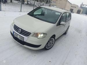 Balts Volkswagen Touran 2008 Vilkaviškis, ar dzinēja tilpumu 1.90 L un nobraukumu 408 tūkst. km par 1450 €, foto 10 vietnē AUTOMOTO.COM.LV
