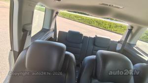 Balts Volkswagen Touran 2015 Tallina, ar dzinēja tilpumu 2.00 L un nobraukumu 391 tūkst. km par 6500 €, foto 17 vietnē AUTOMOTO.COM.LV