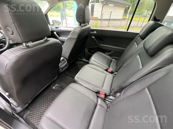 Dzeltens Volkswagen Touran 2016 Rīga, ar dzinēja tilpumu 2.00 L un nobraukumu 316 tūkst. km par 6990 €, foto 9 vietnē AUTOMOTO.COM.LV