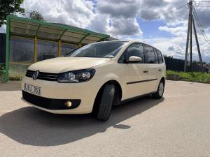 Dzeltens Volkswagen Touran 2012 Šauļi, ar dzinēja tilpumu 1.60 L un nobraukumu 463 tūkst. km par 4000 €, foto 3 vietnē AUTOMOTO.COM.LV