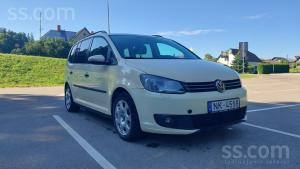 Yellow Volkswagen Touran 2013 in Aluksne, with an engine capacity of 2.00 L and mileage of 0 thousand km for 2800 €, photo 3 on AUTOMOTO.COM.LV