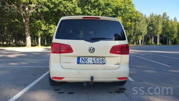 Yellow Volkswagen Touran 2013 in Aluksne, with an engine capacity of 2.00 L and mileage of 0 thousand km for 2800 €, photo 7 on AUTOMOTO.COM.LV