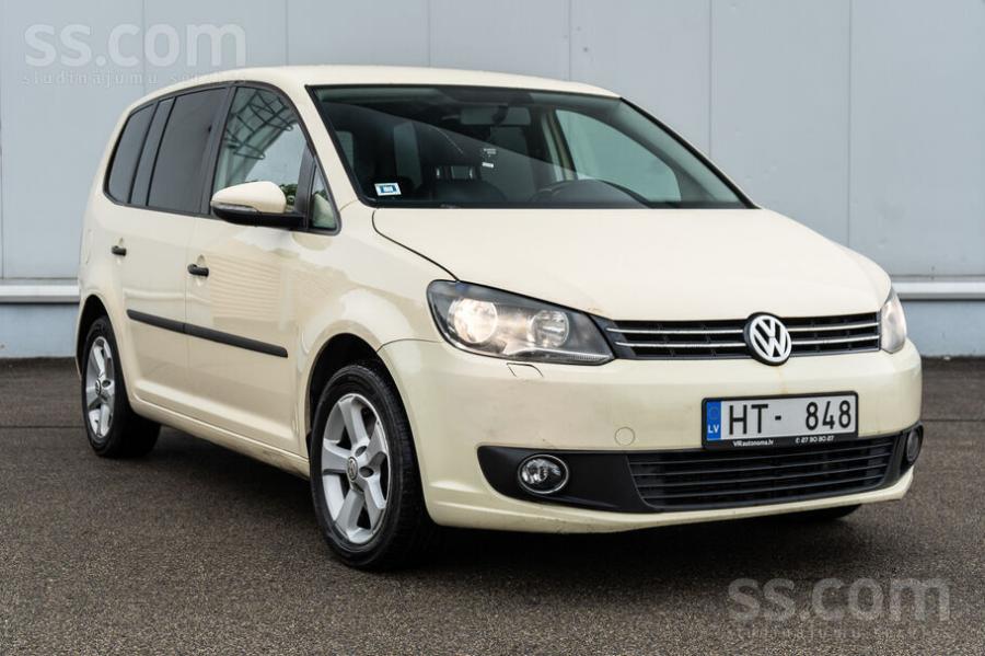 Dzeltens Volkswagen Touran 2014 Jelgava, ar dzinēja tilpumu 2.00 L un nobraukumu 458 tūkst. km par 3000 €, foto 1 vietnē AUTOMOTO.COM.LV