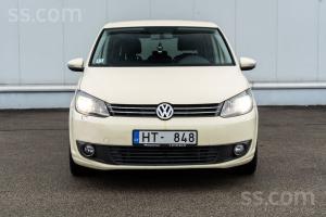 Dzeltens Volkswagen Touran 2014 Jelgava, ar dzinēja tilpumu 2.00 L un nobraukumu 458 tūkst. km par 3000 €, foto 3 vietnē AUTOMOTO.COM.LV