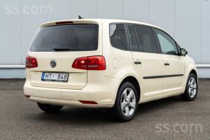 Dzeltens Volkswagen Touran 2014 Jelgava, ar dzinēja tilpumu 2.00 L un nobraukumu 458 tūkst. km par 3000 €, foto 7 vietnē AUTOMOTO.COM.LV