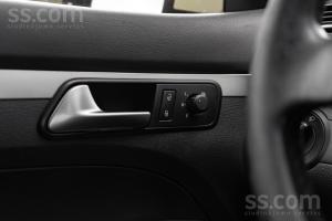 Dzeltens Volkswagen Touran 2014 Jelgava, ar dzinēja tilpumu 2.00 L un nobraukumu 458 tūkst. km par 3000 €, foto 16 vietnē AUTOMOTO.COM.LV