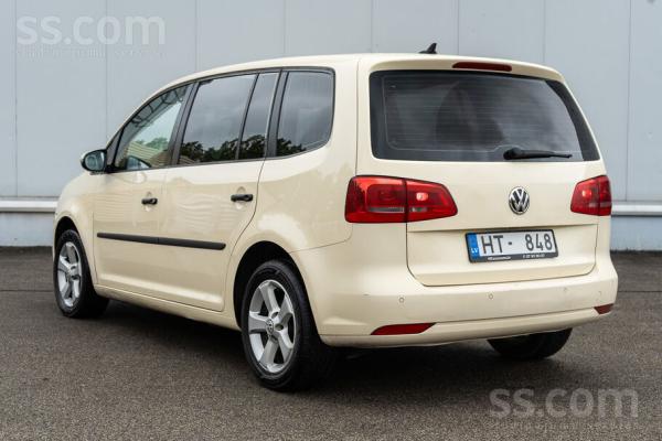 Dzeltens Volkswagen Touran 2014 Jelgava, ar dzinēja tilpumu 2.00 L un nobraukumu 458 tūkst. km par 3000 €, foto 9 vietnē AUTOMOTO.COM.LV