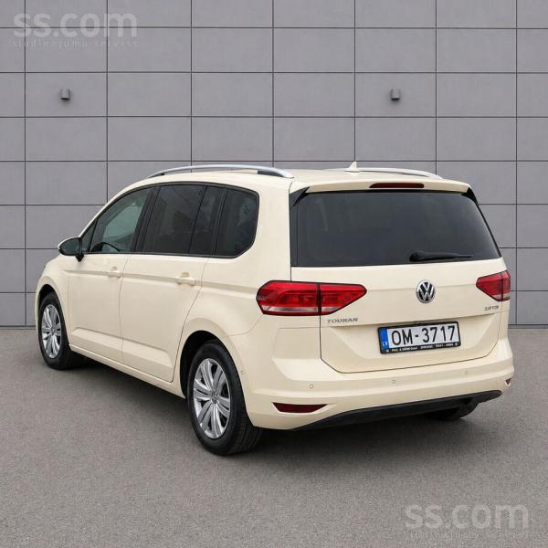 Dzeltens Volkswagen Touran 2016 Rīga, ar dzinēja tilpumu 2.00 L un nobraukumu 472 tūkst. km par 5800 €, foto 4 vietnē AUTOMOTO.COM.LV