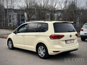 Dzeltens Volkswagen Touran 2017 Rīga, ar dzinēja tilpumu 2.00 L un nobraukumu 0 tūkst. km par 3500 €, foto 5 vietnē AUTOMOTO.COM.LV