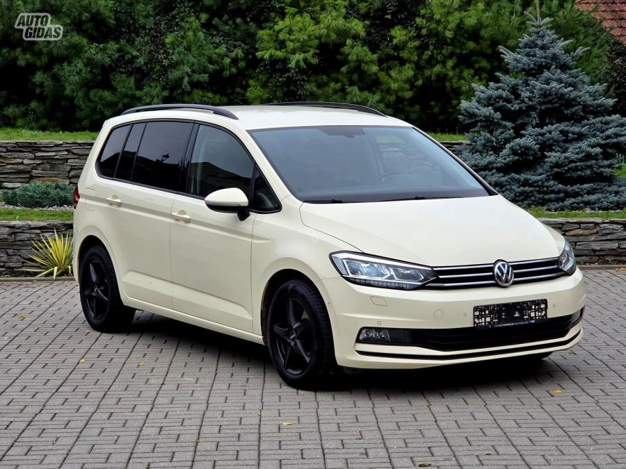 Dzeltens Volkswagen Touran 2017 Viļņa, ar dzinēja tilpumu 2.00 L un nobraukumu 388 tūkst. km par 7300 €, foto 3 vietnē AUTOMOTO.COM.LV