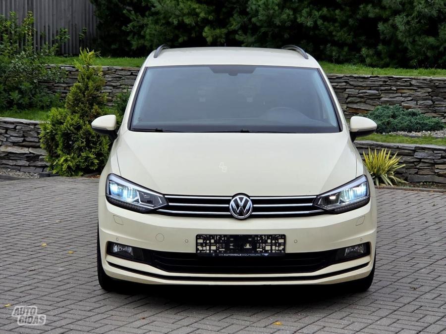 Dzeltens Volkswagen Touran 2017 Viļņa, ar dzinēja tilpumu 2.00 L un nobraukumu 388 tūkst. km par 7300 €, foto 4 vietnē AUTOMOTO.COM.LV