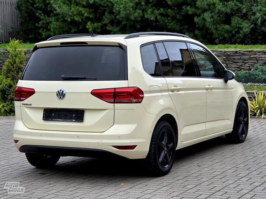 Dzeltens Volkswagen Touran 2017 Viļņa, ar dzinēja tilpumu 2.00 L un nobraukumu 388 tūkst. km par 7300 €, foto 12 vietnē AUTOMOTO.COM.LV