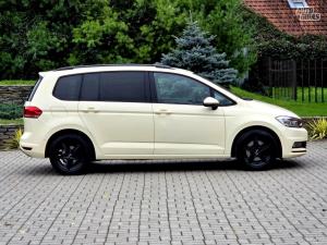 Dzeltens Volkswagen Touran 2017 Viļņa, ar dzinēja tilpumu 2.00 L un nobraukumu 388 tūkst. km par 7300 €, foto 14 vietnē AUTOMOTO.COM.LV