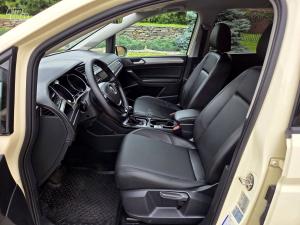 Dzeltens Volkswagen Touran 2017 Viļņa, ar dzinēja tilpumu 2.00 L un nobraukumu 388 tūkst. km par 7300 €, foto 21 vietnē AUTOMOTO.COM.LV