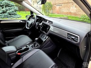 Dzeltens Volkswagen Touran 2017 Viļņa, ar dzinēja tilpumu 2.00 L un nobraukumu 388 tūkst. km par 7300 €, foto 24 vietnē AUTOMOTO.COM.LV