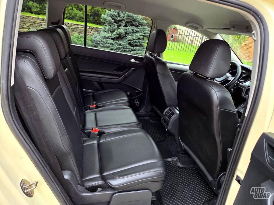 Dzeltens Volkswagen Touran 2017 Viļņa, ar dzinēja tilpumu 2.00 L un nobraukumu 388 tūkst. km par 7300 €, foto 25 vietnē AUTOMOTO.COM.LV