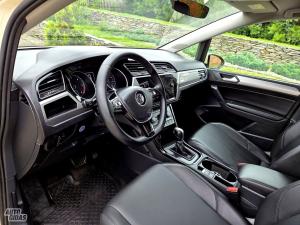 Dzeltens Volkswagen Touran 2017 Viļņa, ar dzinēja tilpumu 2.00 L un nobraukumu 388 tūkst. km par 7300 €, foto 28 vietnē AUTOMOTO.COM.LV