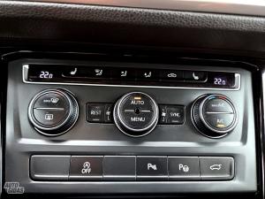 Dzeltens Volkswagen Touran 2017 Viļņa, ar dzinēja tilpumu 2.00 L un nobraukumu 388 tūkst. km par 7300 €, foto 31 vietnē AUTOMOTO.COM.LV